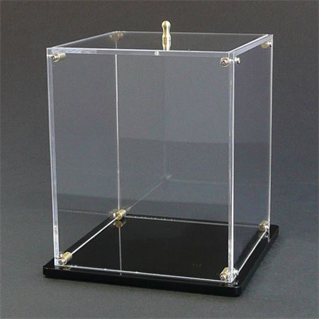 Acrylic display case for Stirling Engines - From Gyroscope.com